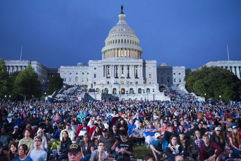 5 Ways to Honor Fallen Soldiers This Memorial Day